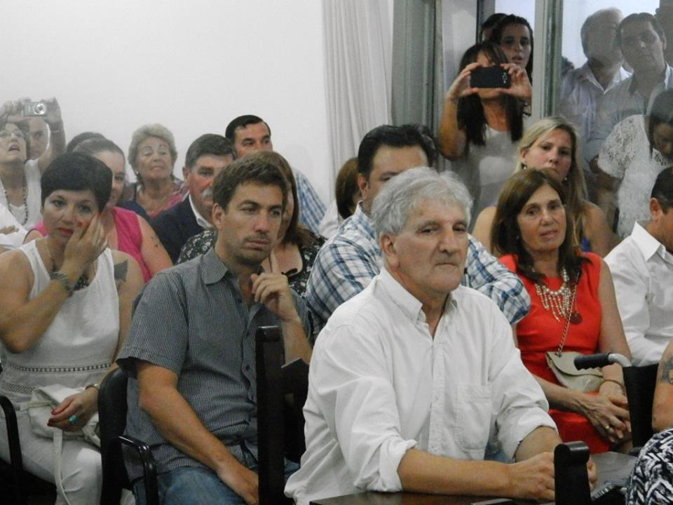 SOLICITUD DE PUBLICACIÓN. COCO CASTELLARI. - El Navarrero